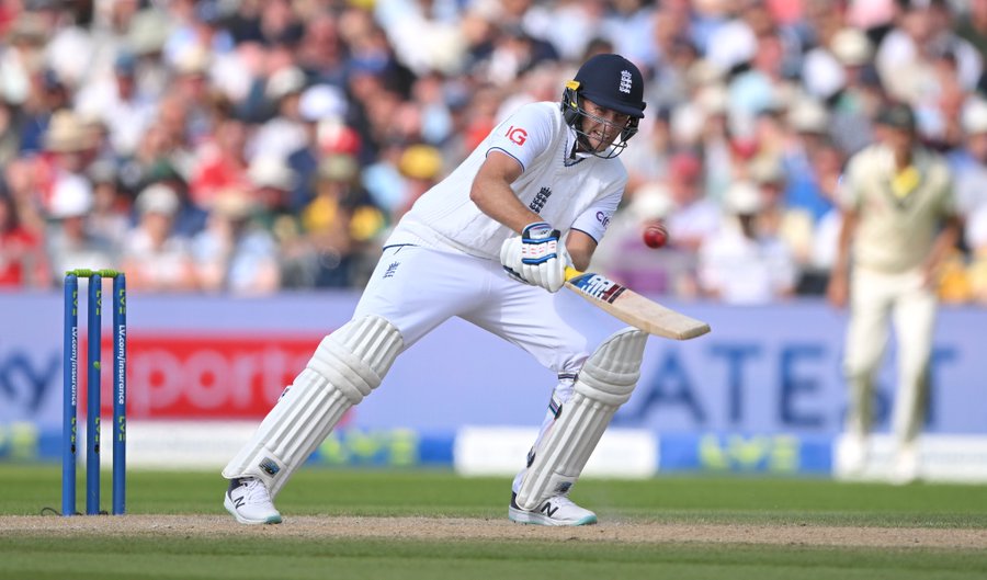 Joe Root brings up fifty with well-executed reverse scoop - Guerilla ...