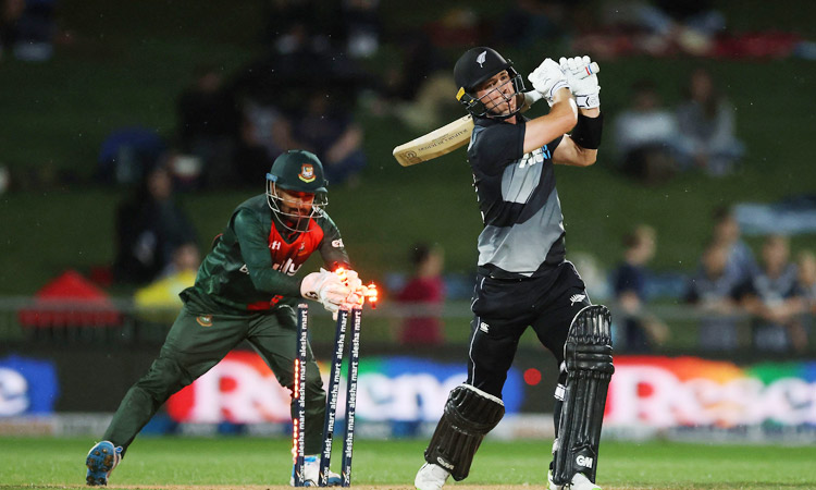 Will Young stumped off left-arm orthodox Nasum Ahmed - Guerilla Cricket