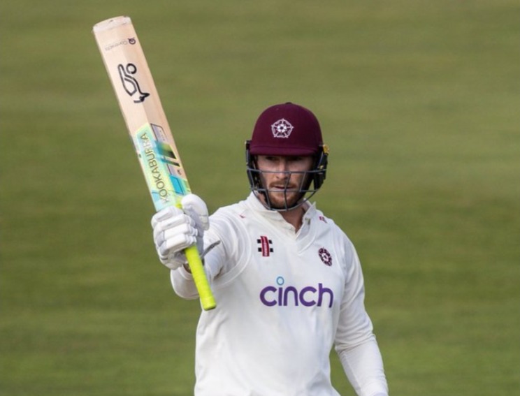 Rob Keogh lifts Northamptonshire with counterpunching hundred ...