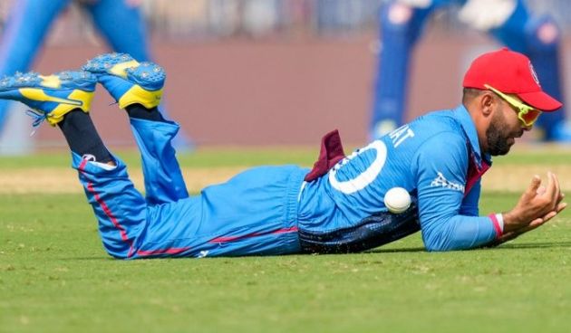 Rahmat Shah puts down Will Young to deny Fazalhaq Farooqi a wicket ...