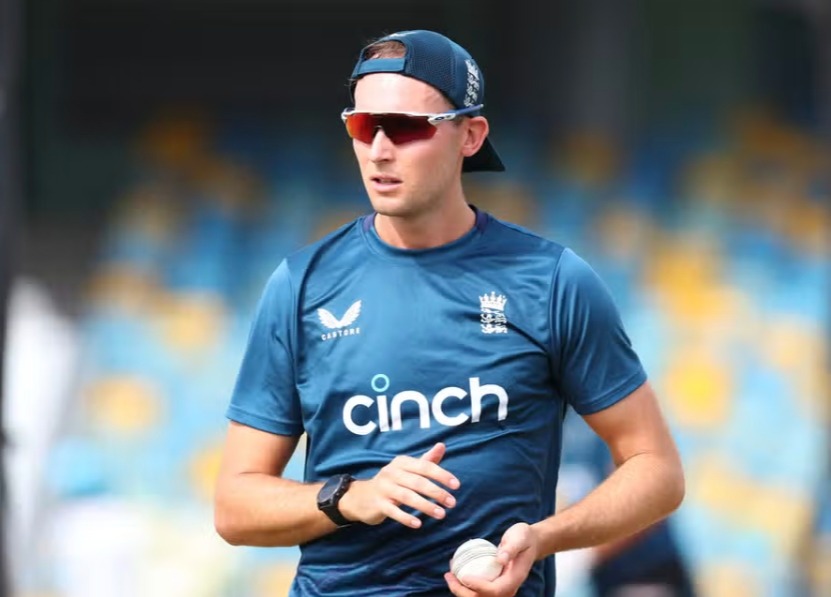 Hartley to debut as England pick three frontline spinners for opening ...