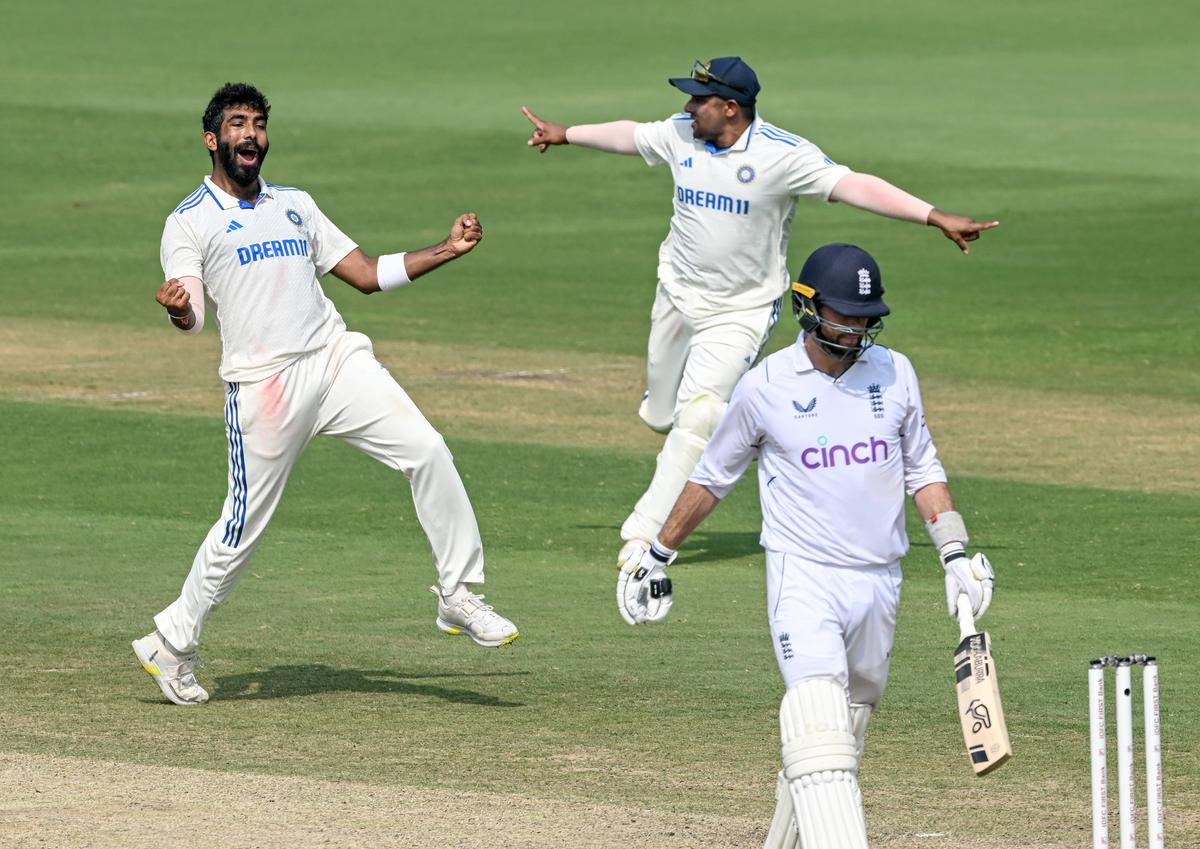 Jasprit Bumrah's off-cutter deceives keeper-bat Ben Foakes - Guerilla ...