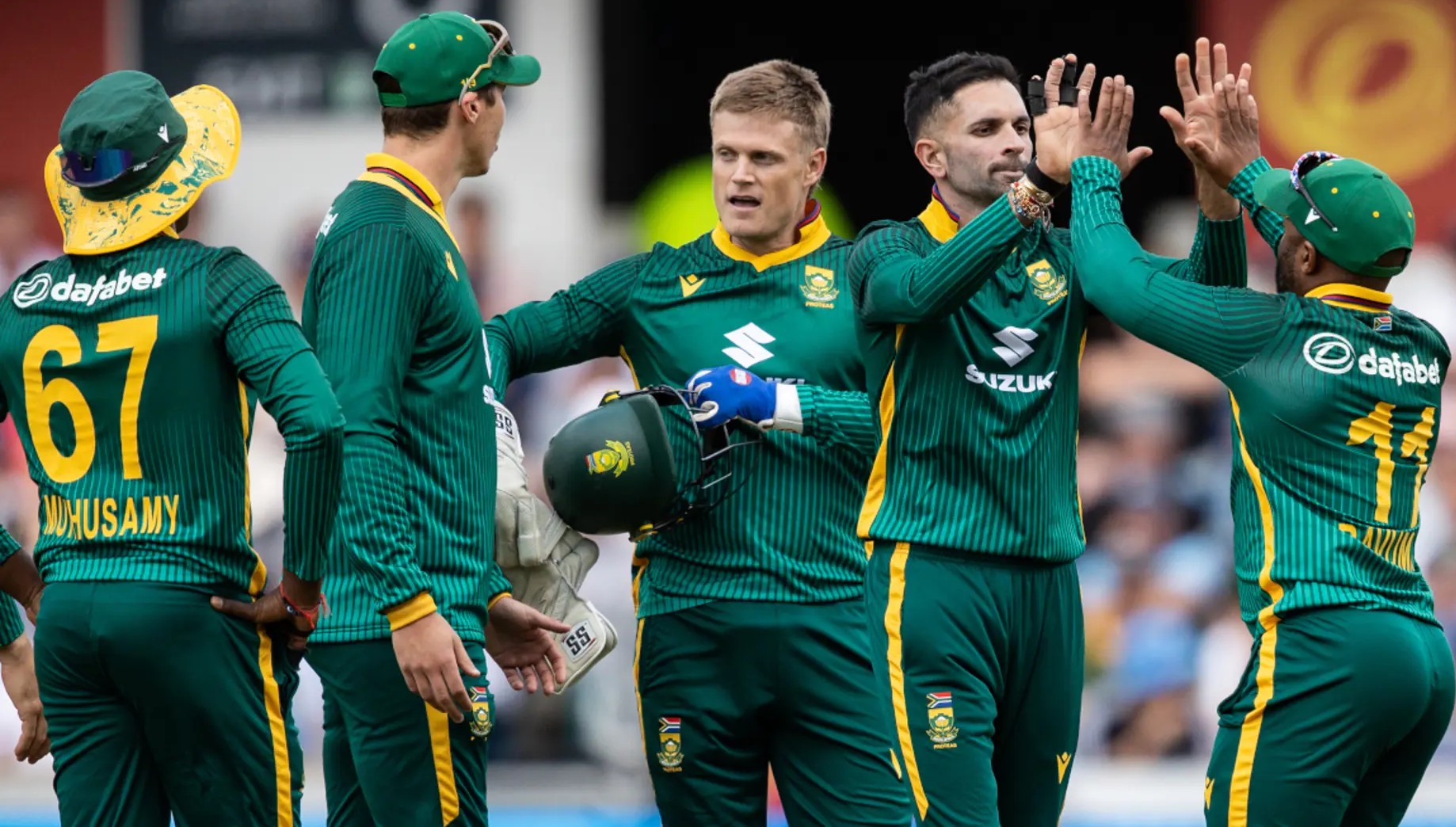 Maharaj, Mulder combine for seven wickets to rout England in Leeds ...